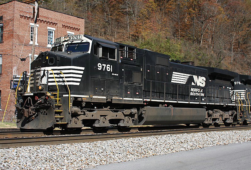 NS 9761